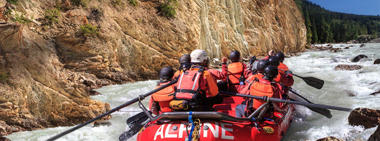 A Guide's Day on the river as told by Peter | Alpine Rafting
